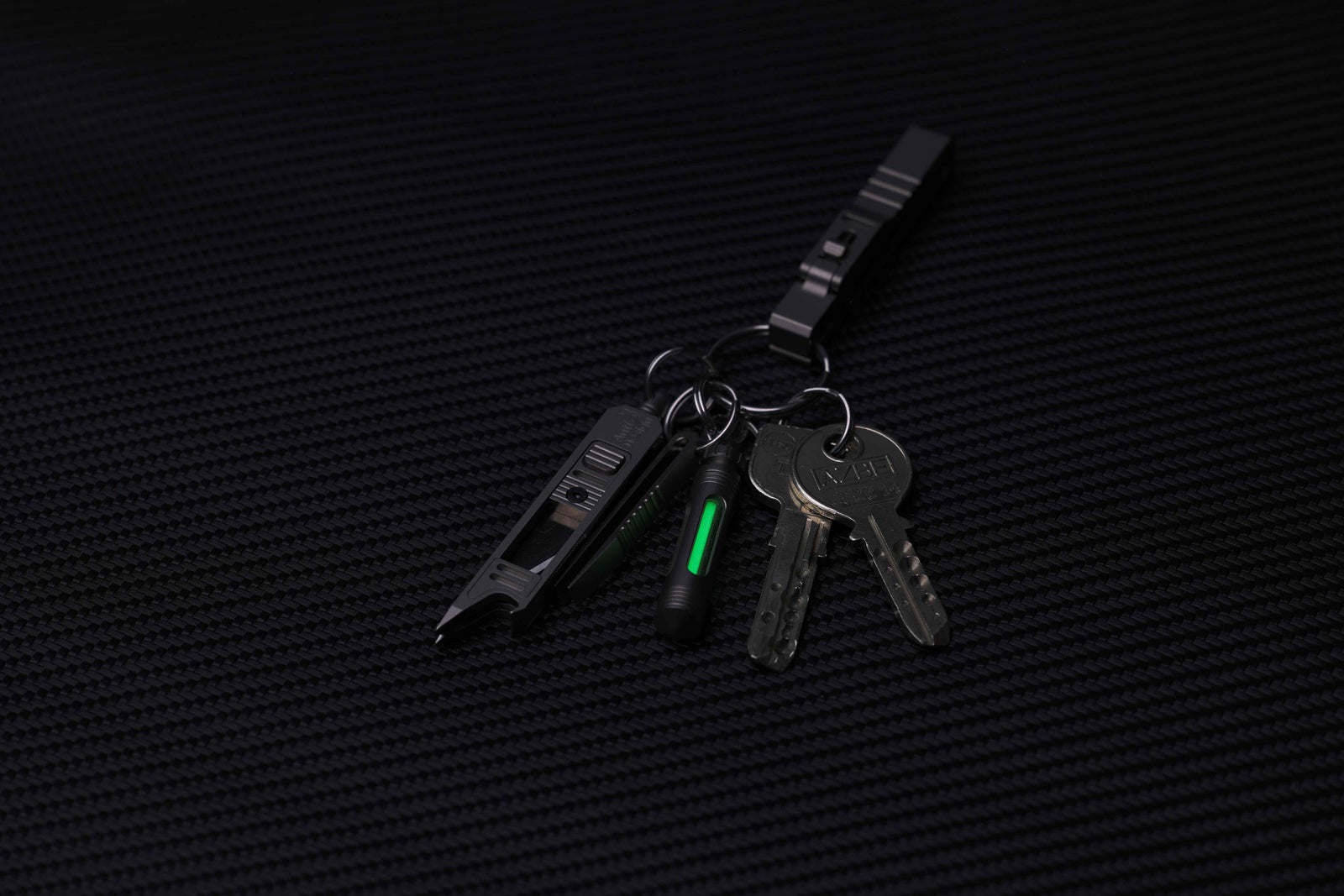 Antdesign Titanium Glow Keychain | Premium Tritium EDC
