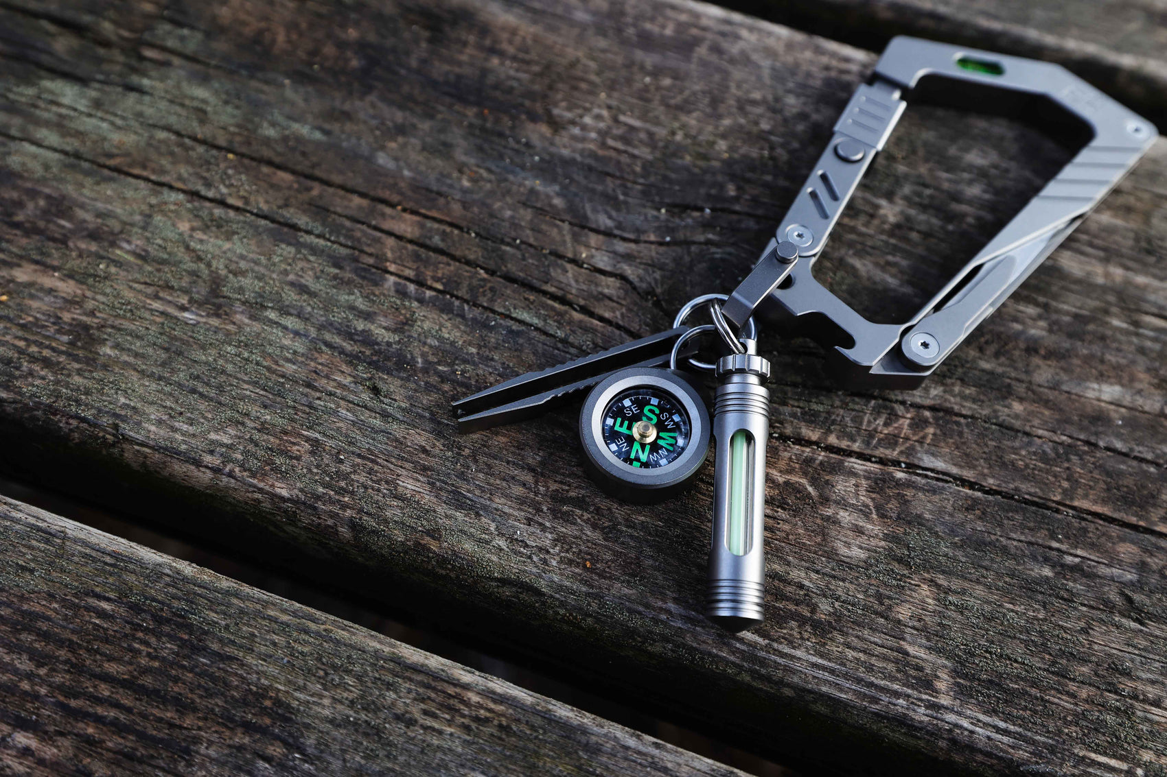 Antdesign Titanium Glow Keychain | Premium Tritium EDC